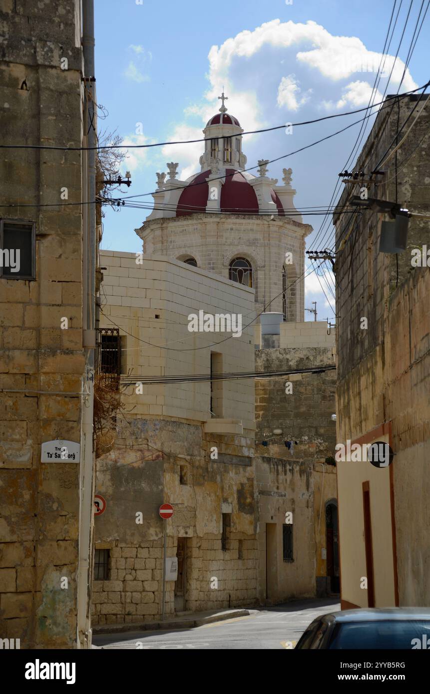 San gorg church street hi-res stock photography and images - Alamy