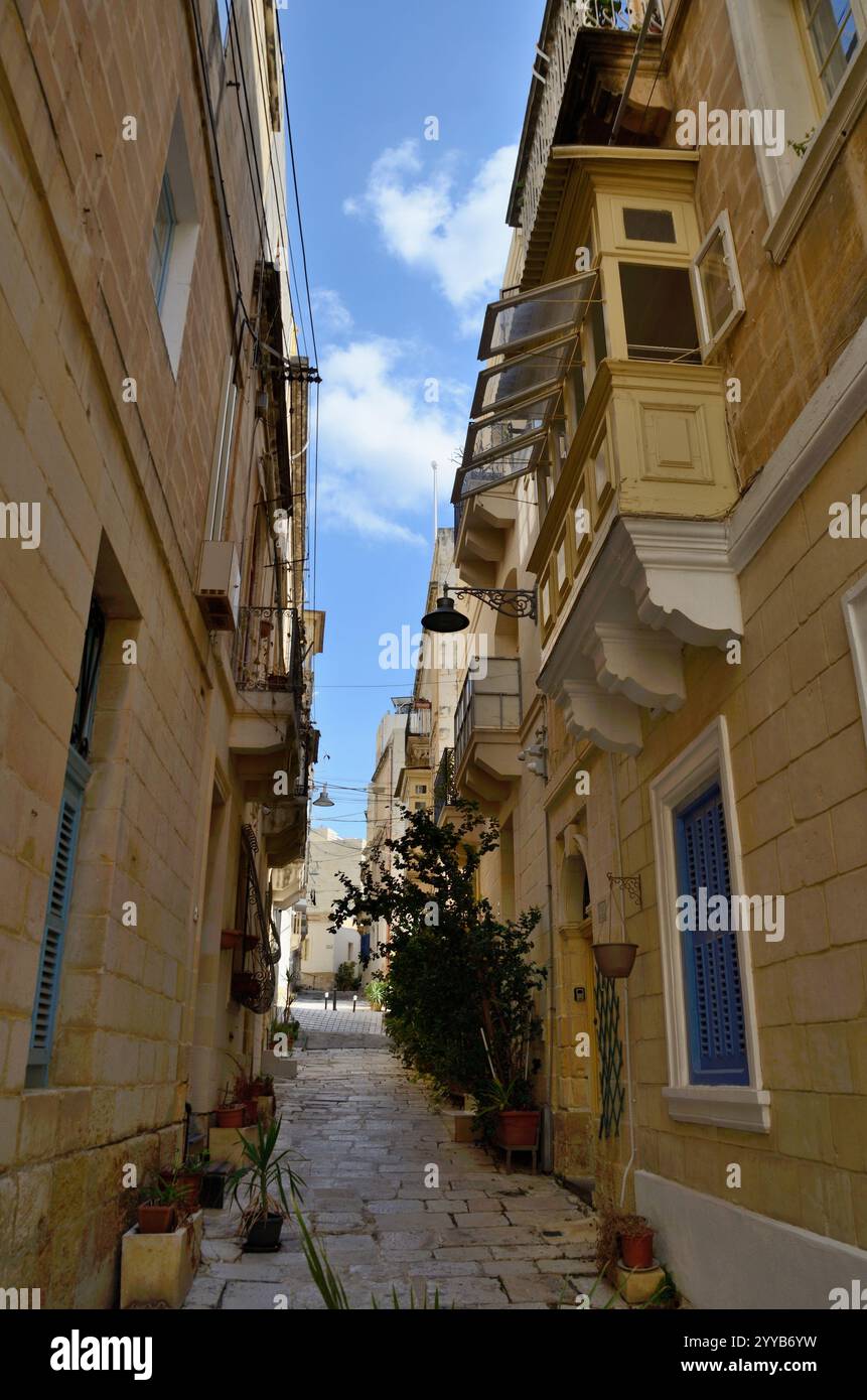Street of Birgu-Vittoriosa, Malta, Europe Stock Photo - Alamy