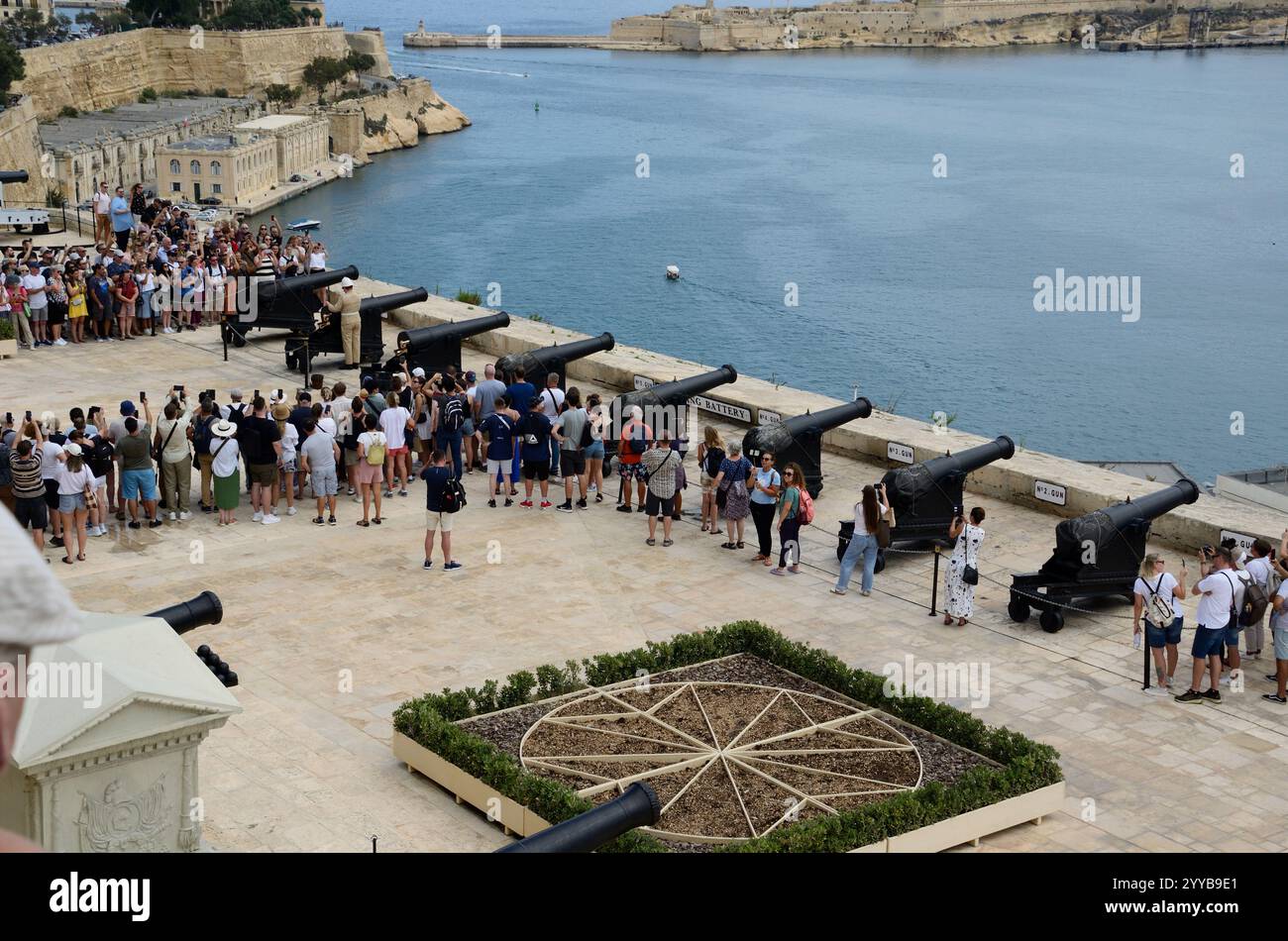 Saluting Battery, Upper Barrakka, Valletta, Malta, Europe Stock Photo ...