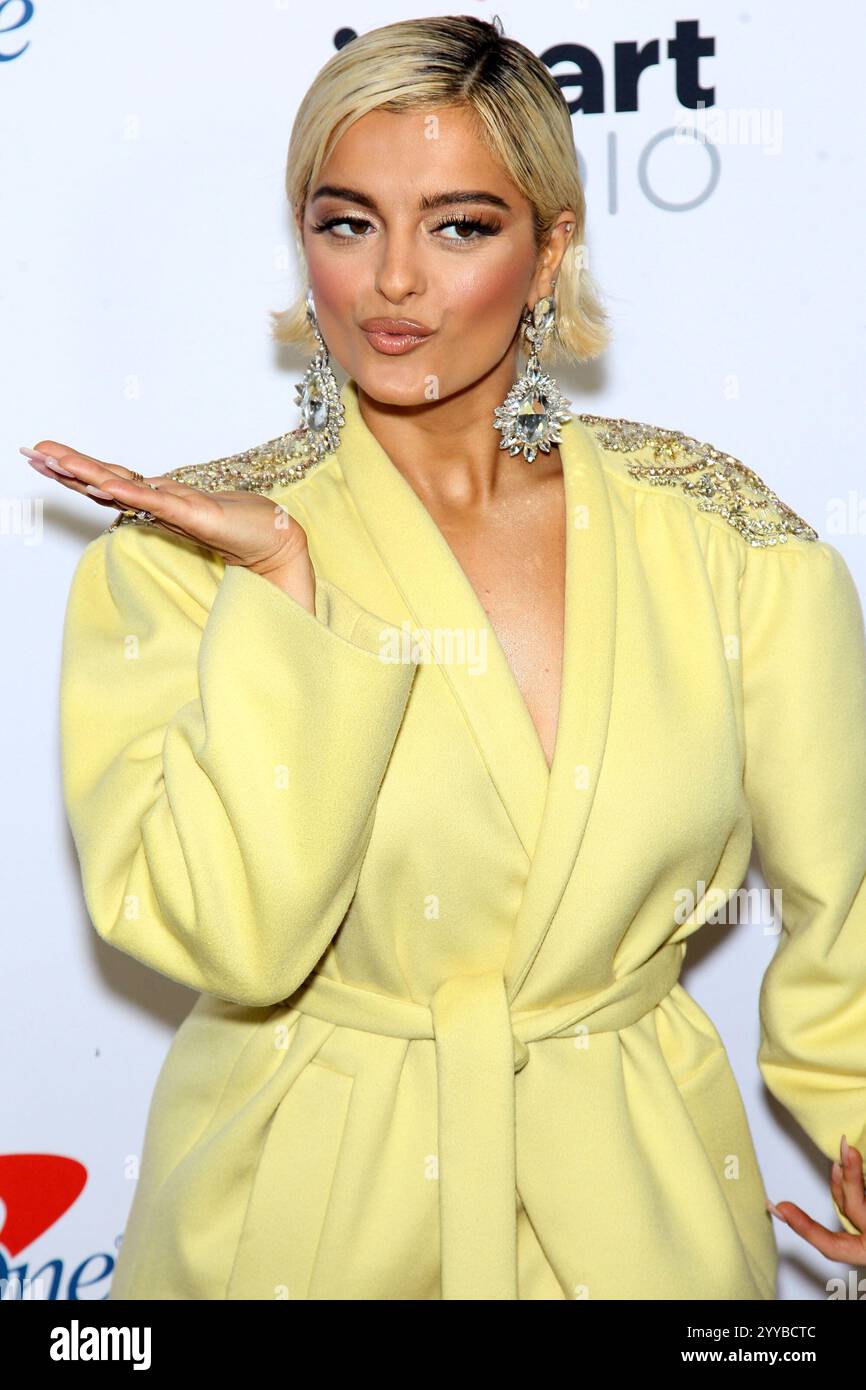 Bebe rexha jingle ball hi-res stock photography and images - Alamy