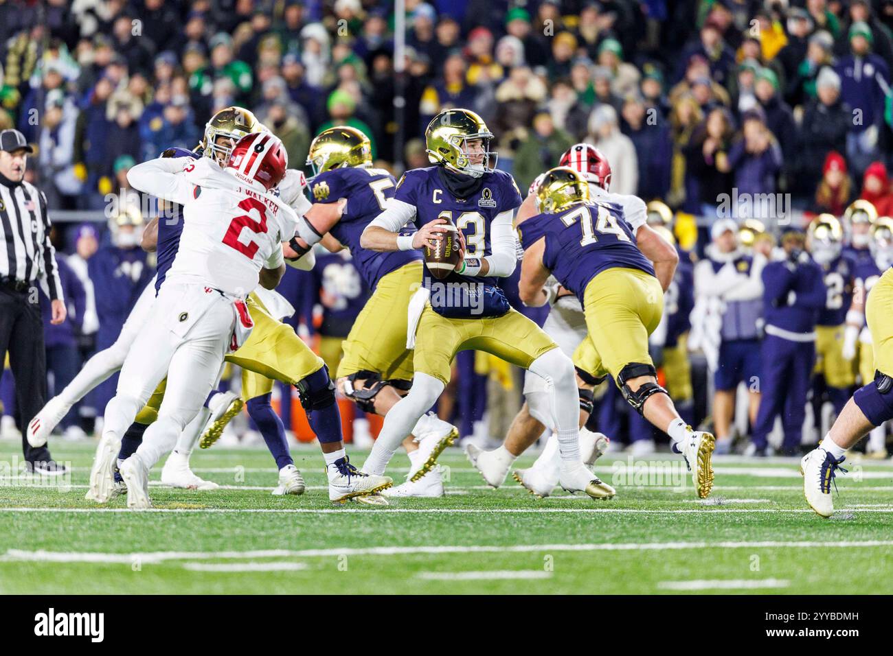 South Bend, Indiana, USA. 20th Dec, 2024. Notre Dame quarterback Riley ...