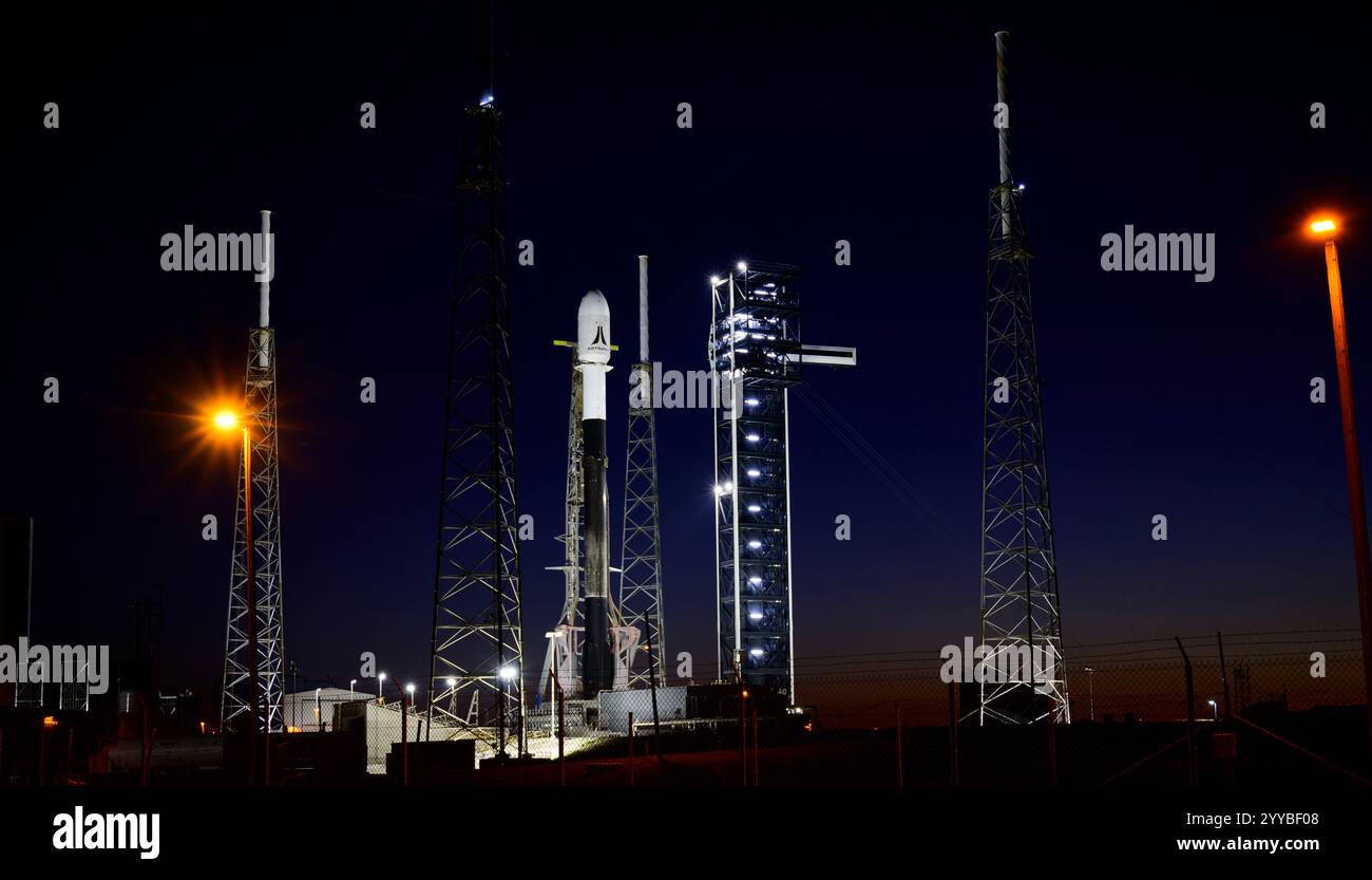 Cape Canaveral, Florida, USA. 20th Dec, 2024. A SpaceX Falcon 9 rocket ...