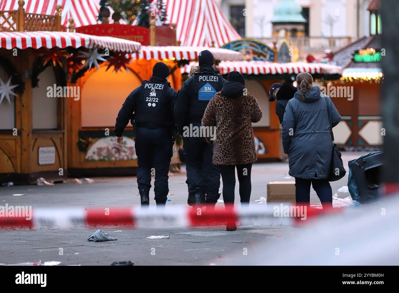 Magdeburg, Sachsen-Anhalt, Deutschland, 21.12.2024: Alter Markt: Anschlag auf Magdeburger ...