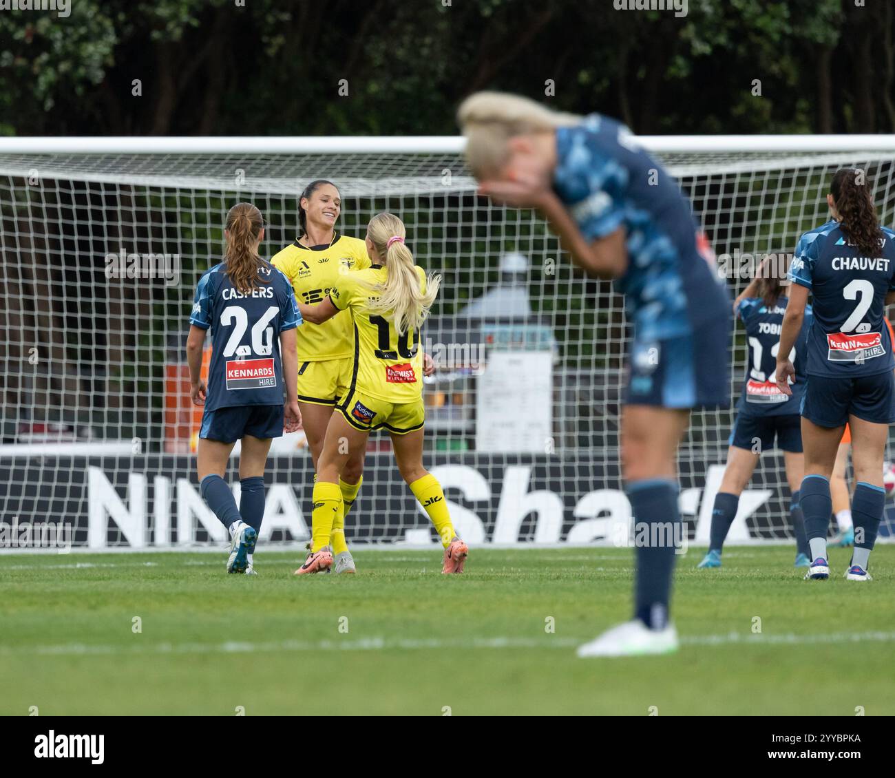 Wellington, New Zealand. 14th Dec, 2024. Wellington's Grace Jale and ...