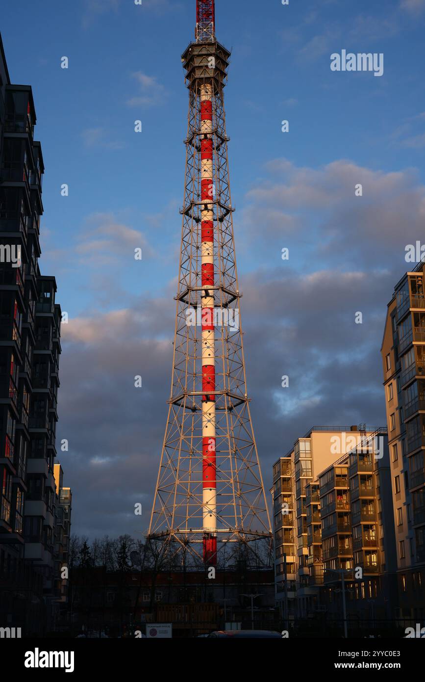 Tall telecommunication tower stands hi-res stock photography and images ...