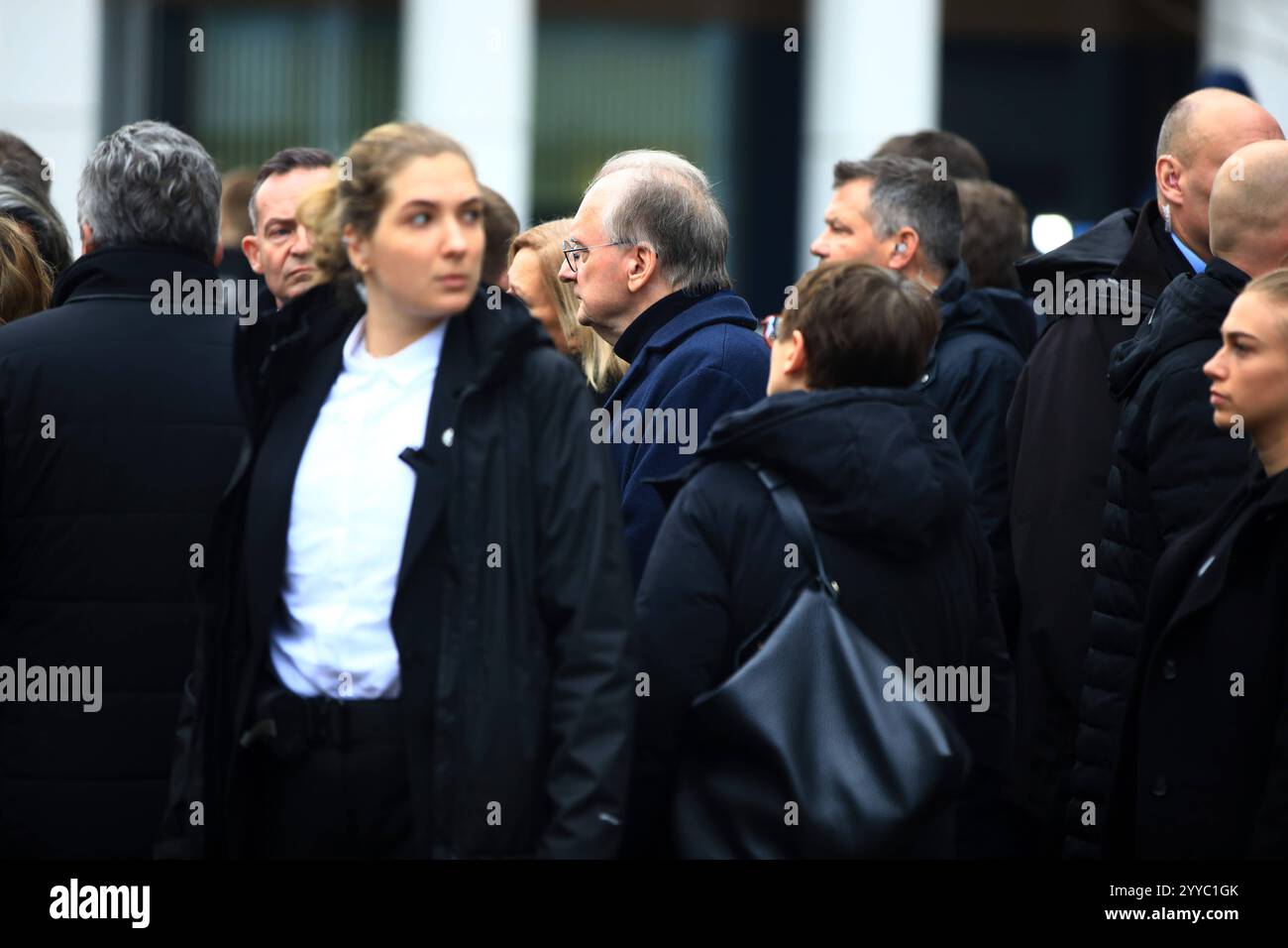 Bundeskanzler Scholz besucht Ort des Anschlages auf dem Magdeburger ...