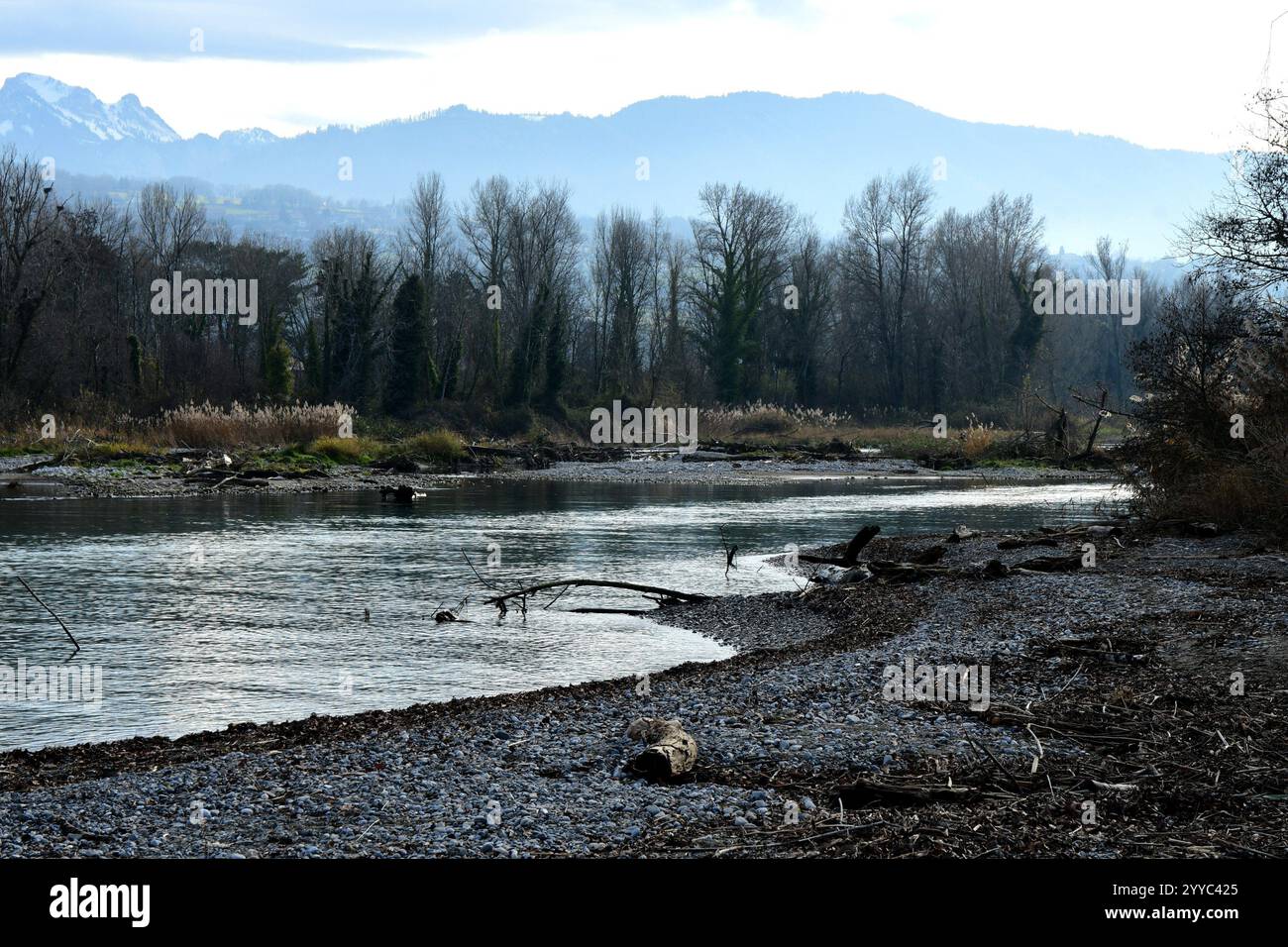 Thonon Les Bains, France. 18th Dec, 2024. River and mountain at Dranse ...