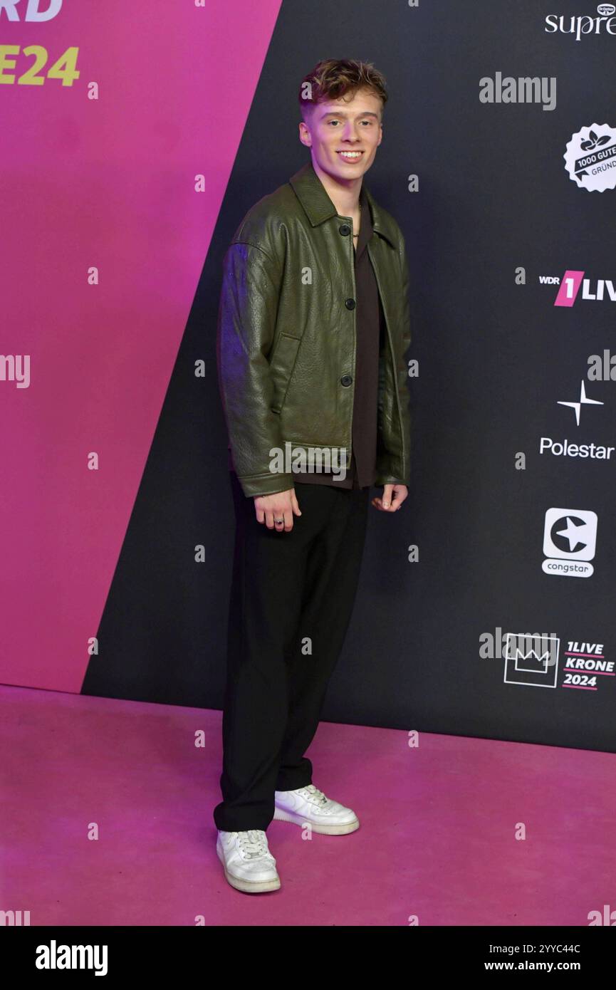 Iggi Kelly Sänger 12/24 thg Iggi Kelly auf dem Roten Teppich zur ...