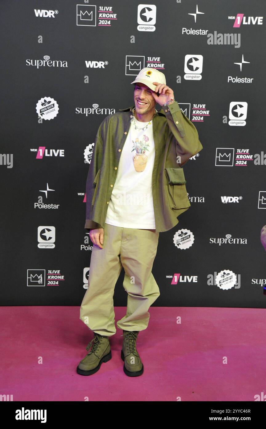 GReeeN Rapper 12/24 thg GReeeN auf dem Roten Teppich zur Verleihung der ...