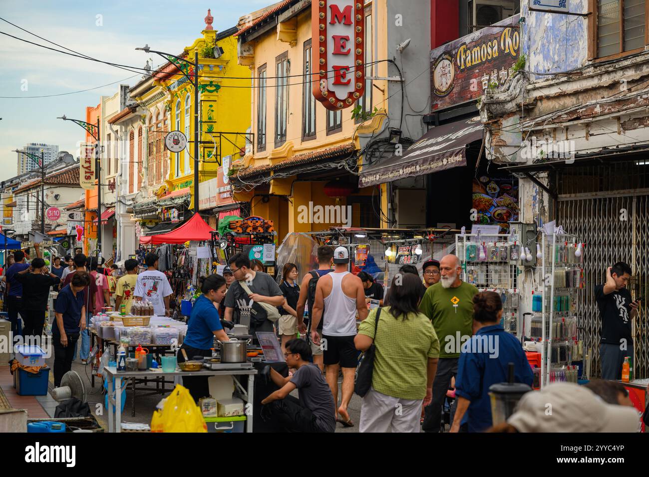 The Jonker Walk night market, Malacca (Melaka), Malaysia Stock Photo ...