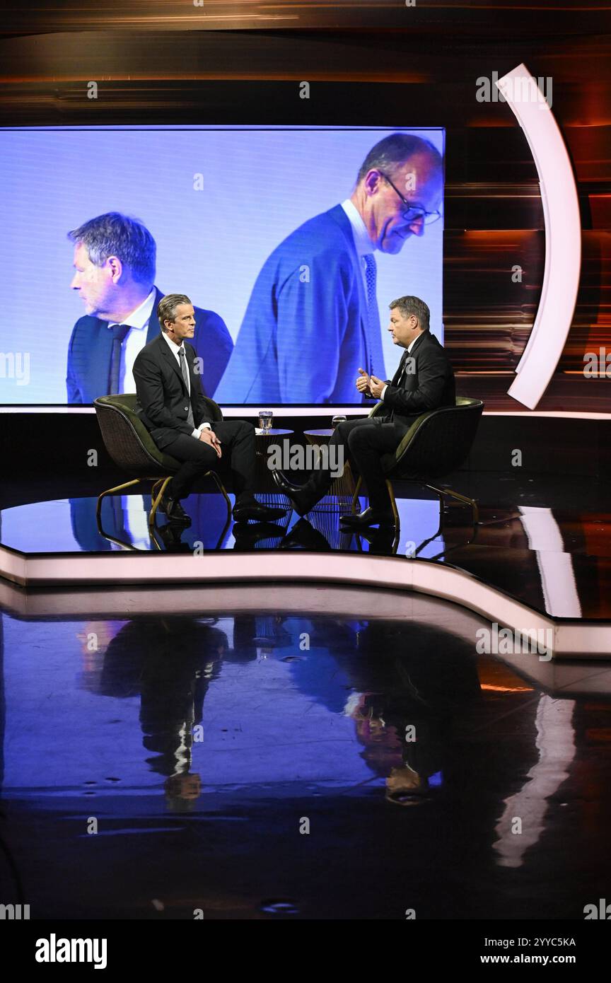 Markus Lanz li. mit Robert Habeck 12/24 her Markus Lanz li. und Robert ...