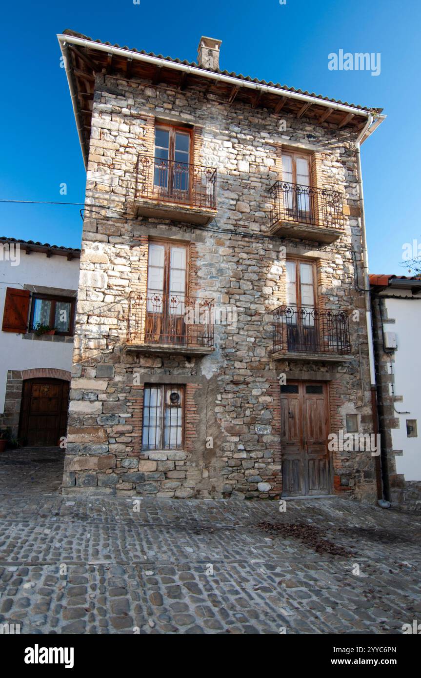 Traditional architecture in the Village of Roncal. Roncal Valley ...