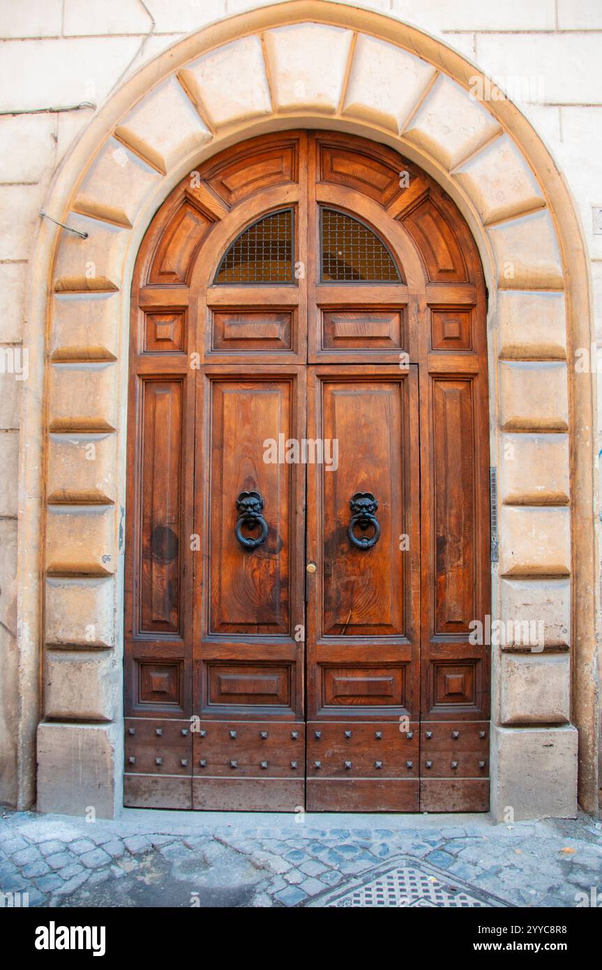 One of the most ancient cities in Europe, ancient Rome has lived ...