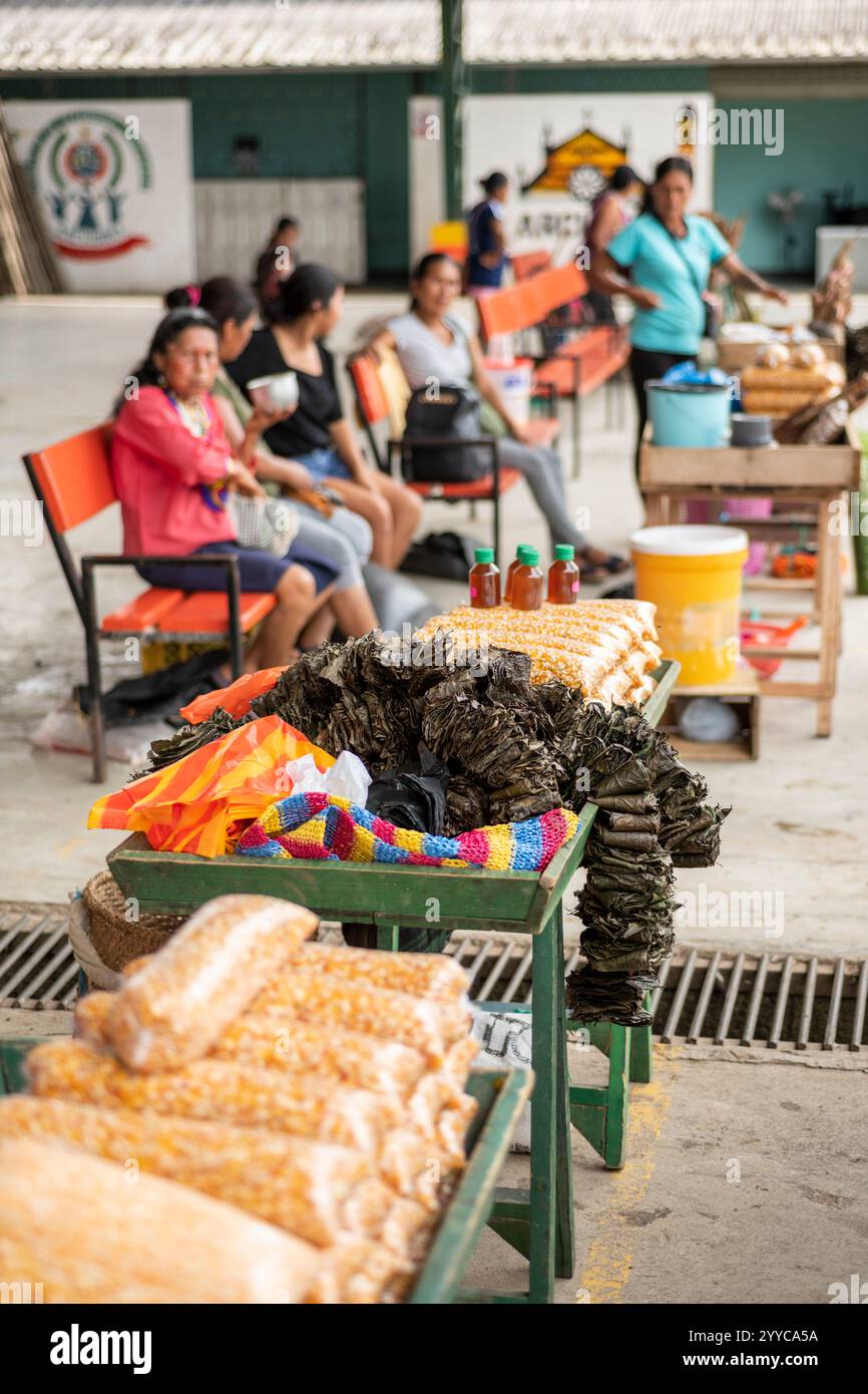 Food Market, Cotundo,, Napo Province, Amazonia, Ecuador Stock Photo - Alamy