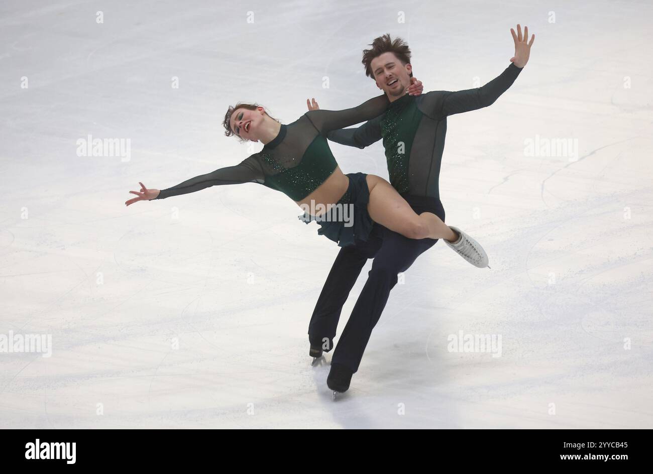 Oberstdorf, Germany. 21st Dec, 2024. Figure skating: German ...