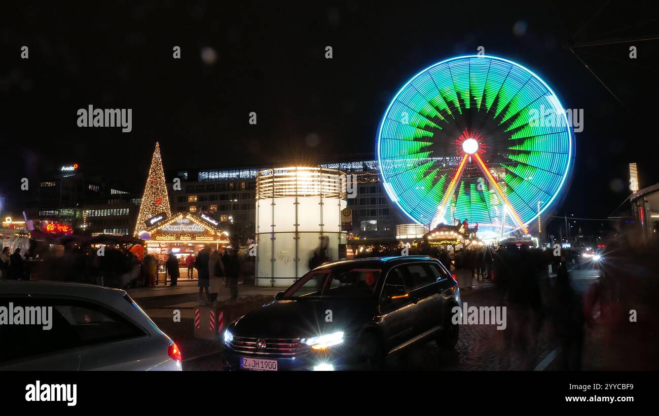 Weihnachtsmarkt riesenrad hi-res stock photography and images - Alamy
