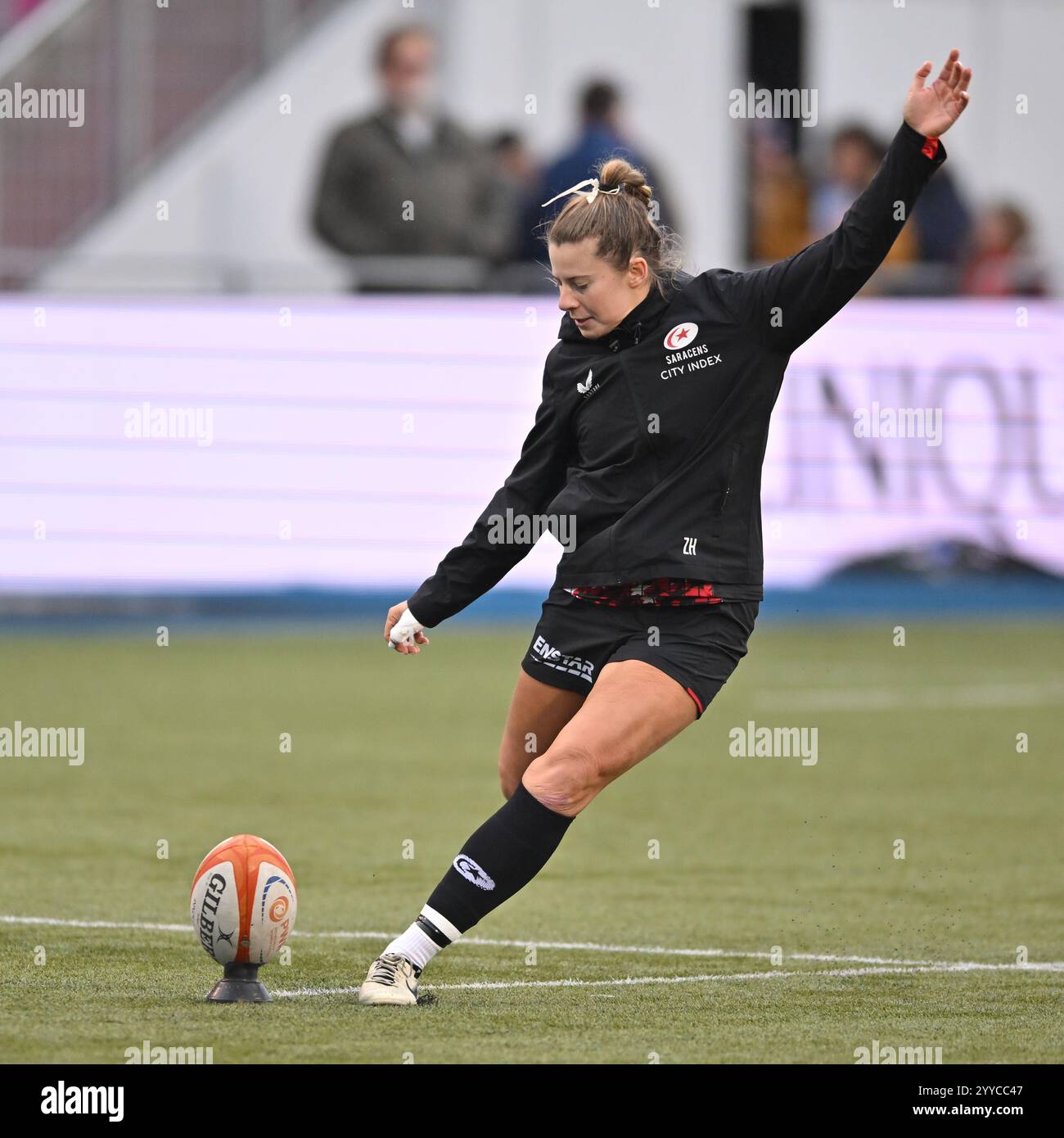 Zoe Harrison of Saracens Women warms up before he 100th appearance for ...