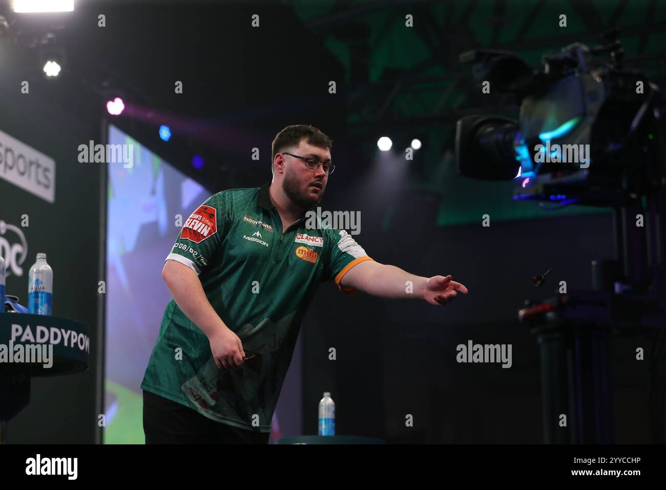 Alexandra Palace, London, UK. 20th Dec, 2024. 2024/25 PDC Paddy Power ...