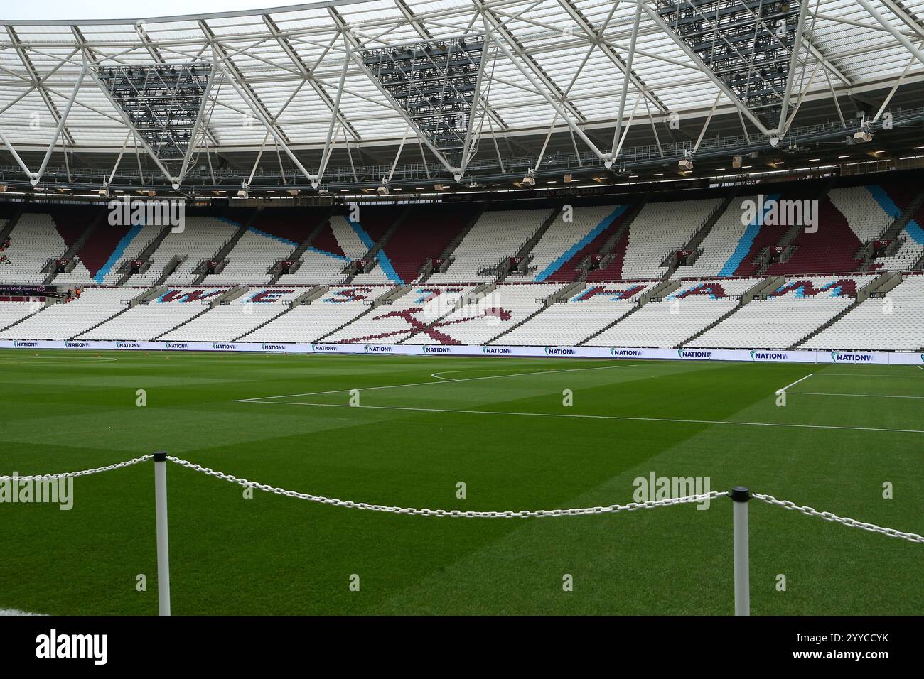 London Stadium, London, UK. 21st Dec, 2024. Premier League Football ...
