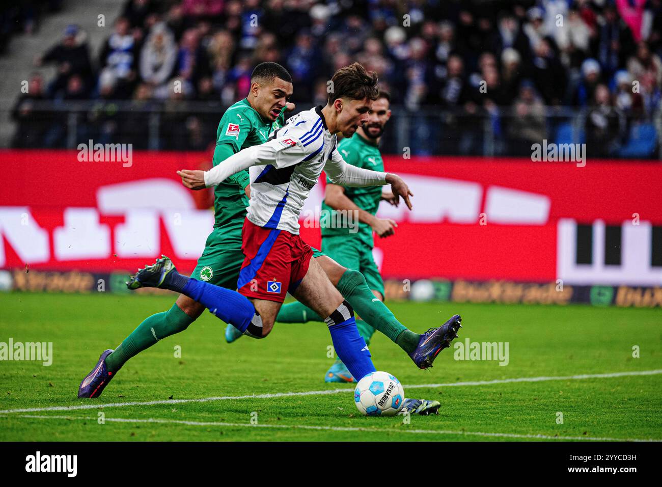 Hamburg, Deutschland. 21st Dec, 2024. Tor zum 5:0 Otto Stange ...