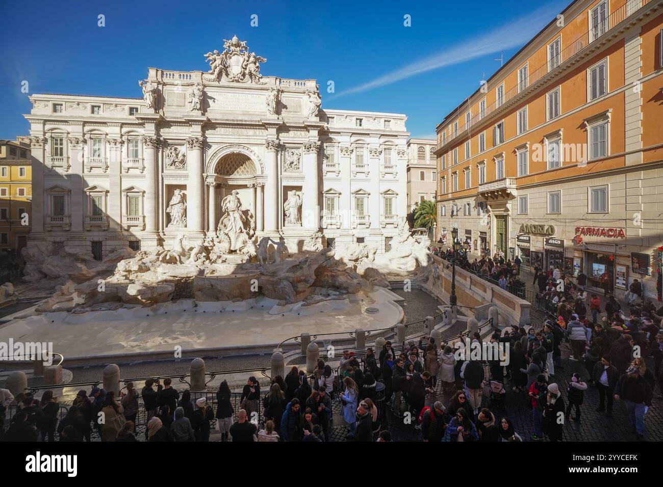 Rome, Italy. 21 December 2024 Large crowds of tourists gather around ...