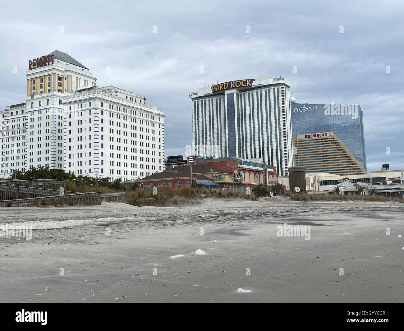 Photo by: STRF/STAR MAX/IPx 2024 12/18/24 Atmosphere in Atlantic City ...