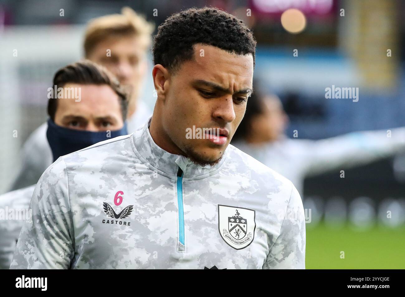 CJ Egan-Riley of Burnley warming up before the Sky Bet Championship ...