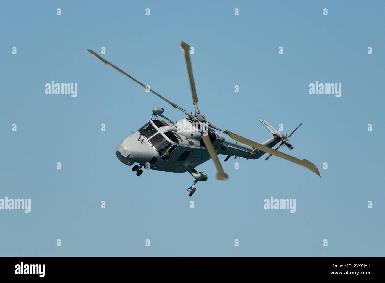 Air vehicle transportation motion flying military hi-res stock photography and images - Alamy