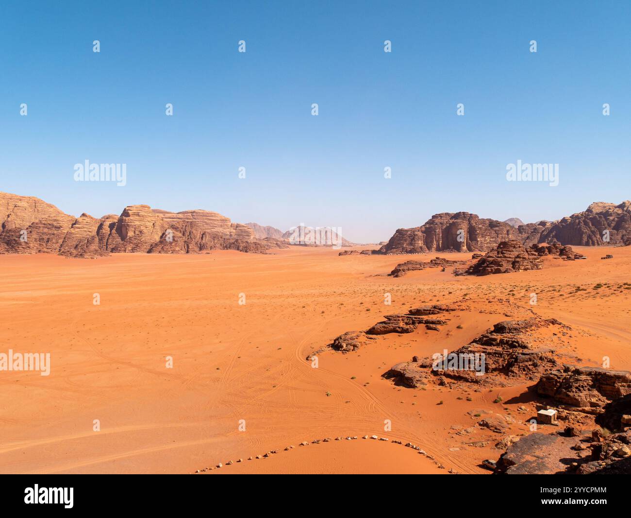 Desert Landscape in Wadi Rum, Jordan on a clear day Stock Photo - Alamy