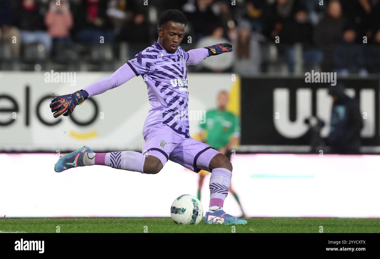 Mohamed kone charleroi hi-res stock photography and images - Alamy
