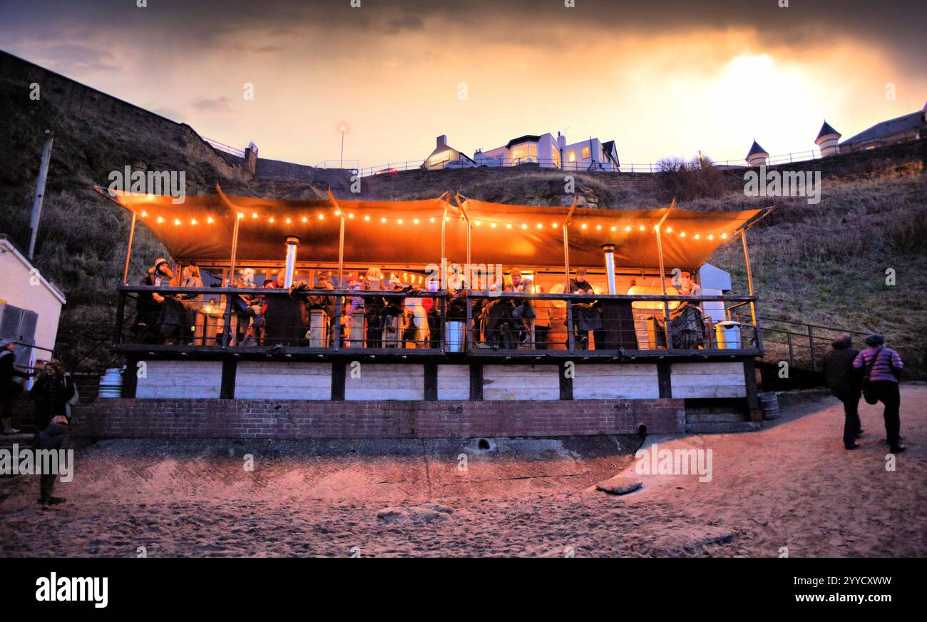 Rileys fish shack Tynemouth King Edwards Bay with starry night sky and ...
