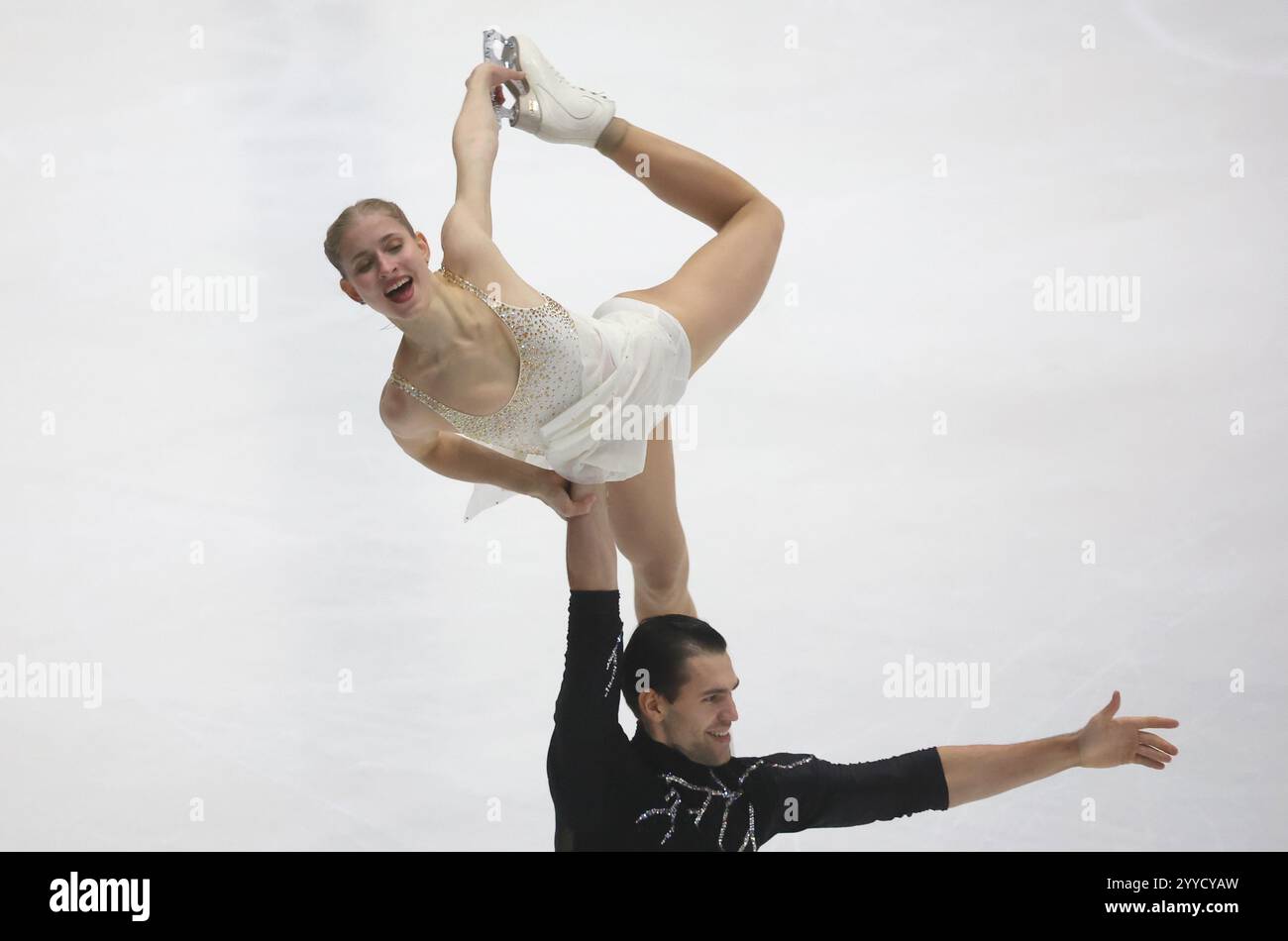 Oberstdorf, Germany. 21st Dec, 2024. Figure skating: German ...