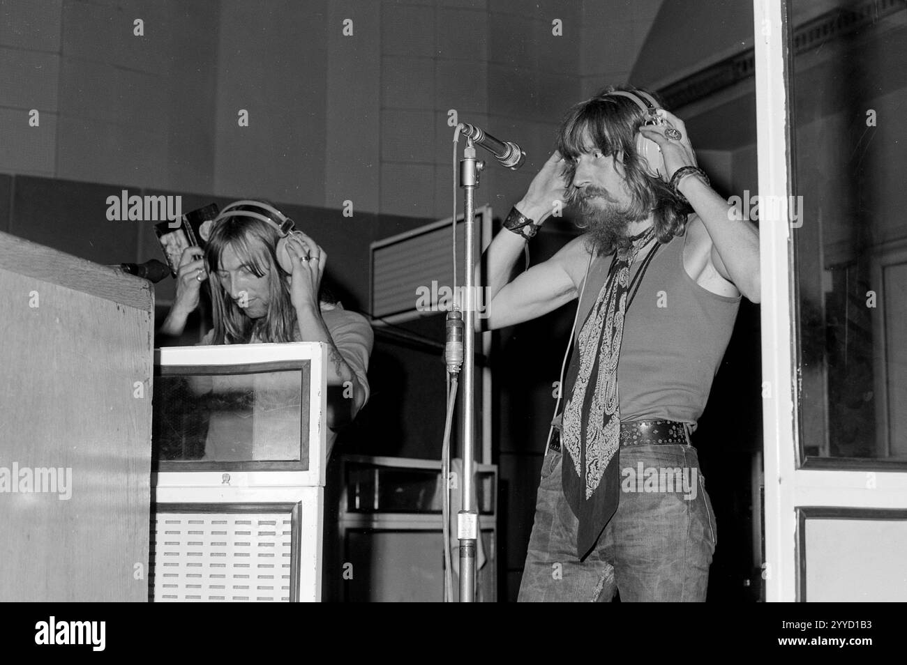 Hawkwind band hi-res stock photography and images - Alamy