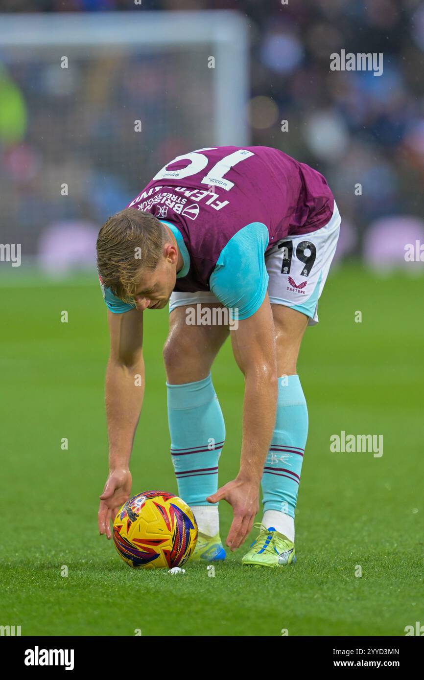 Turf Moor, Burnley, Lancashire, UK. 21st Dec, 2024. EFL Championship ...