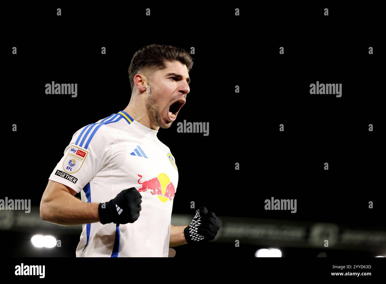 Leeds United's Manor Solomon celebrates scoring their side's fourth ...