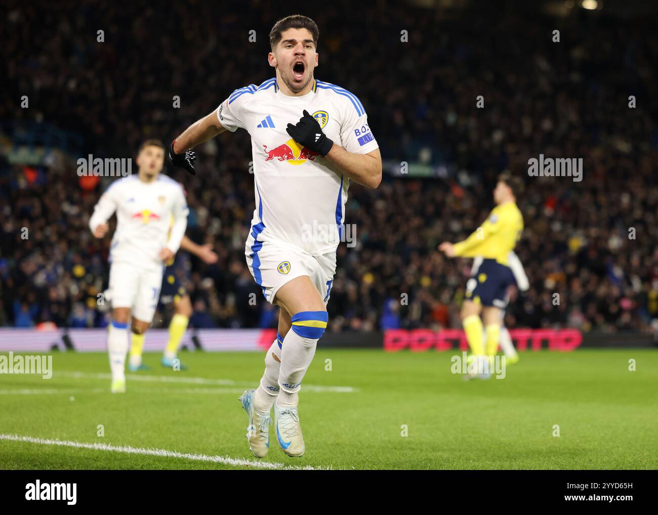 Leeds United's Manor Solomon celebrates scoring their side's fourth ...