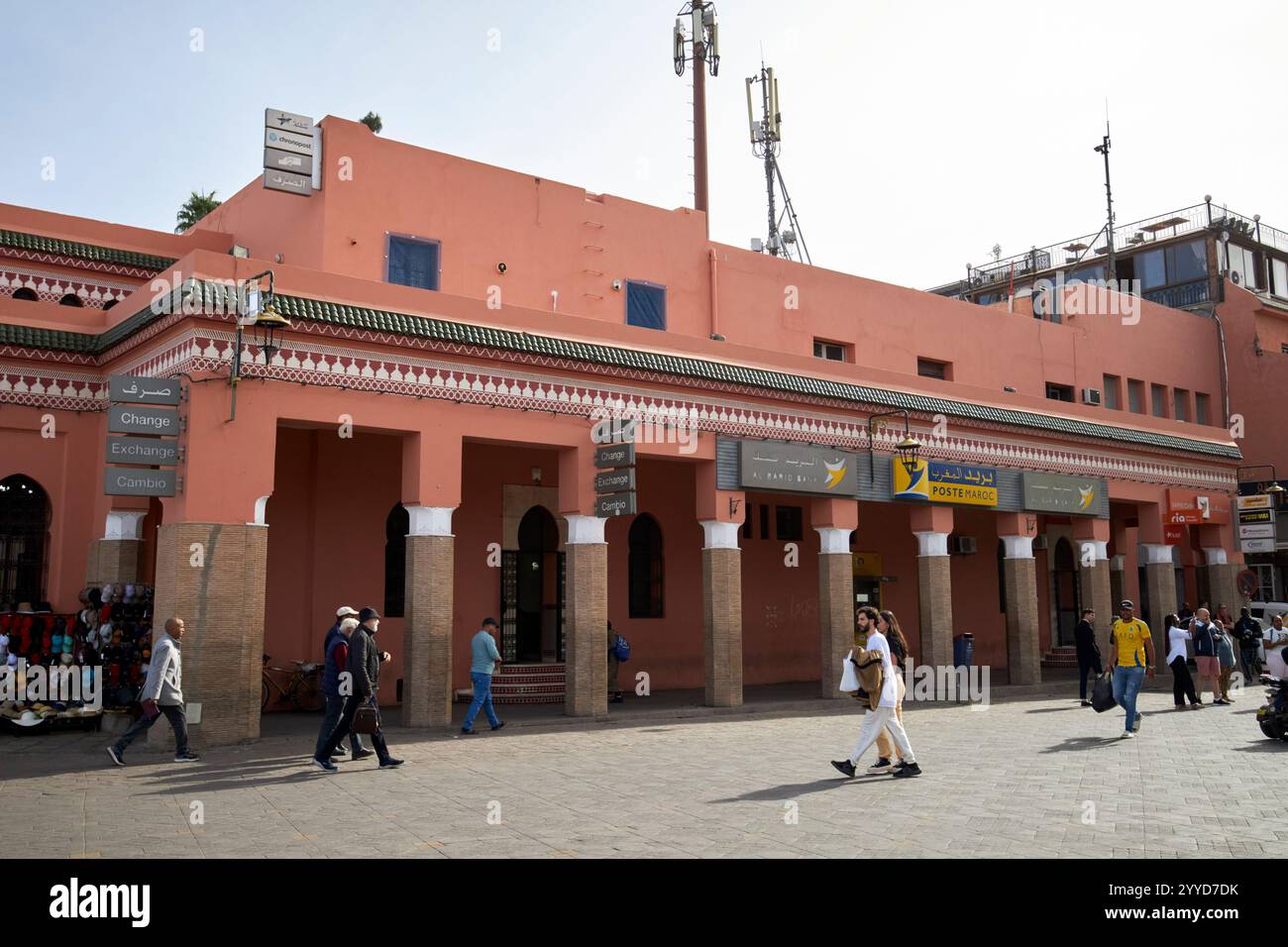 Post office marrakech morocco hi-res stock photography and images - Alamy