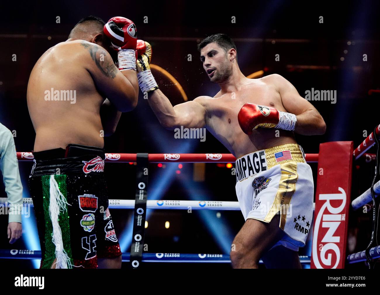 Andrii Novytskyi (right) and Edgar Ramirez during the WBC International ...