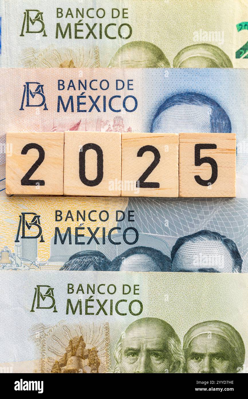 2025 in Mexican peso, Mexico money, Banknotes arranged in the symbol of ...