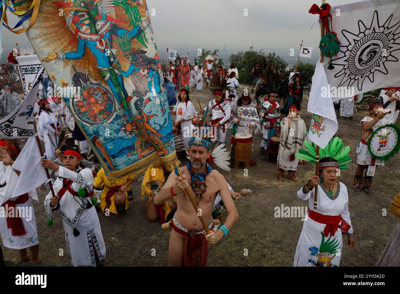 Mexico City, Mexico. 21st Dec, 2024. Dancers on the Cerro de la ...