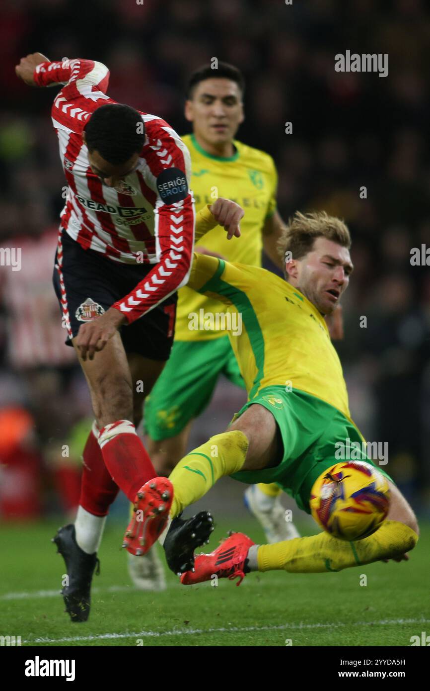 Norwich City's Jack Stacey tackles Sunderland's Wilson Isidor during ...