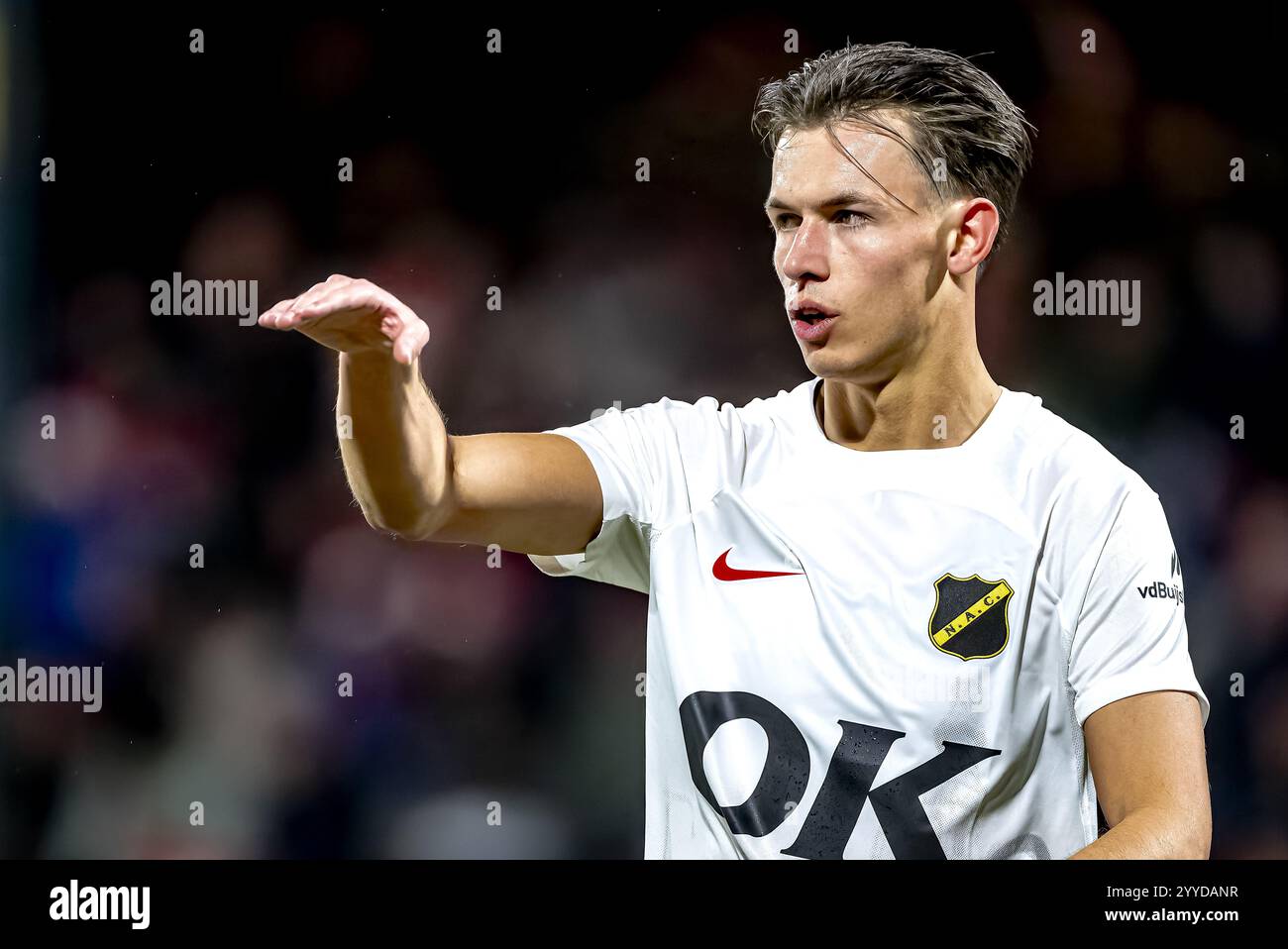 DEVENTER, Netherlands. 21st Dec, 2024. football, De Adelaarshorst ...