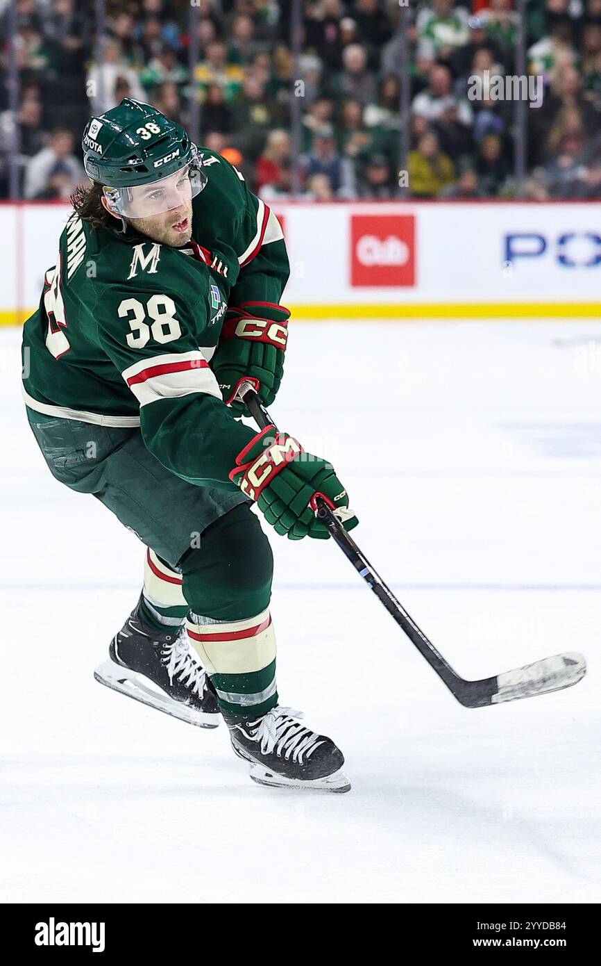 Minnesota Wild right wing Ryan Hartman (38) shoots the puck during the ...