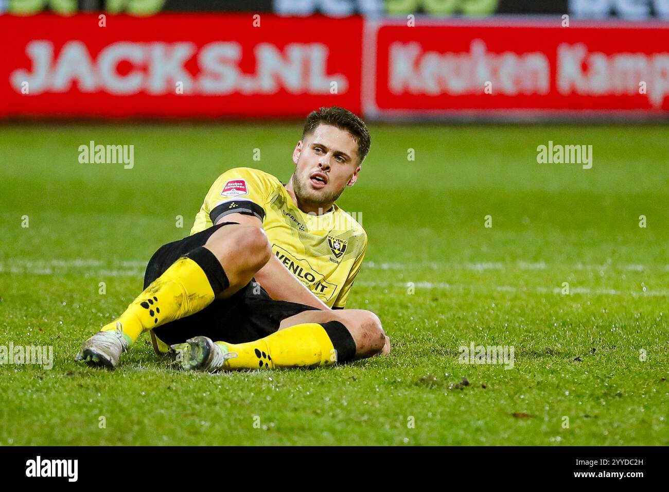 VENLO, 21-12-2024, Covebo Stadium - De Koel, football, Keukenkampioen ...