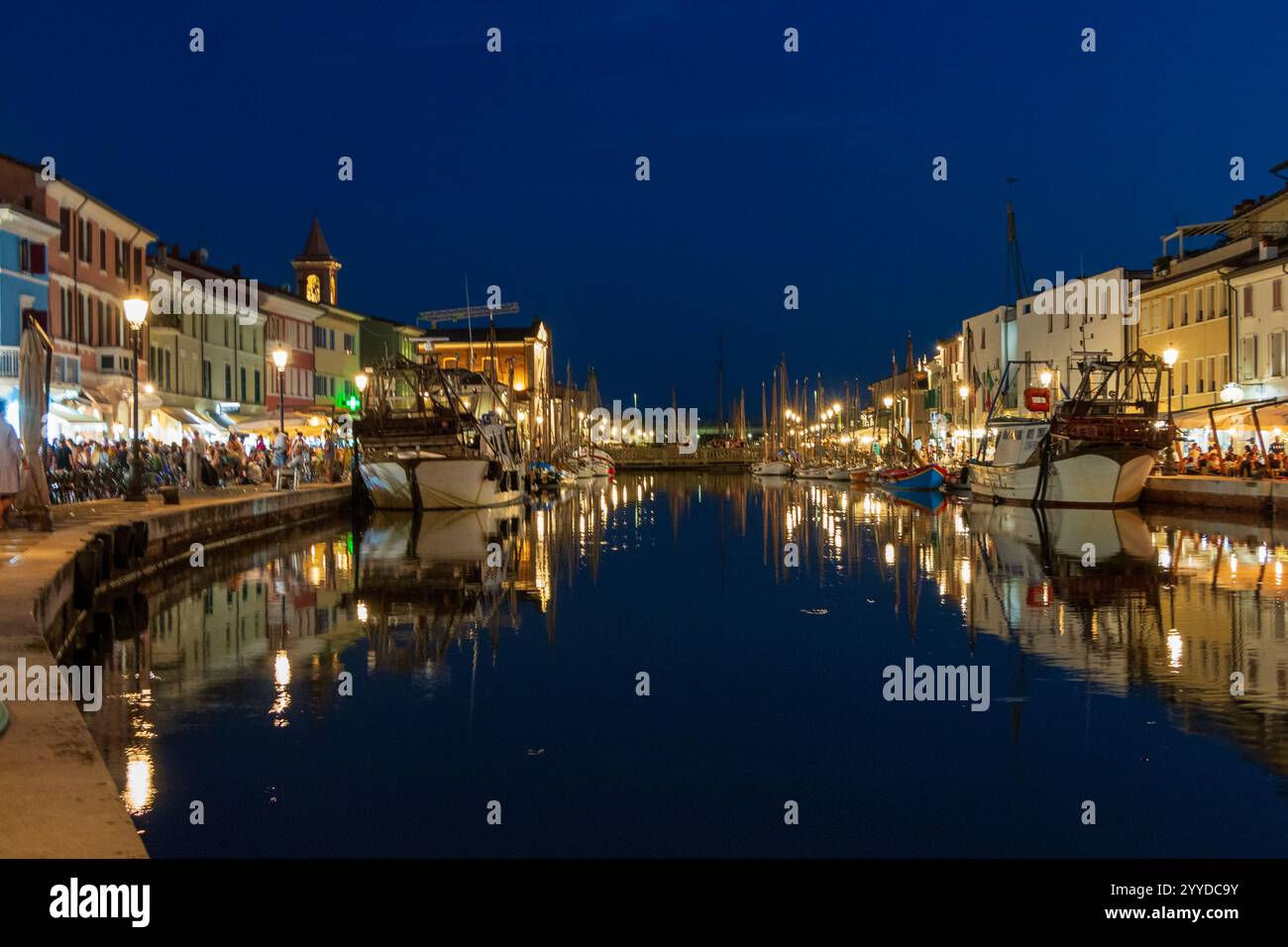 Night view famous canal port hi-res stock photography and images - Alamy