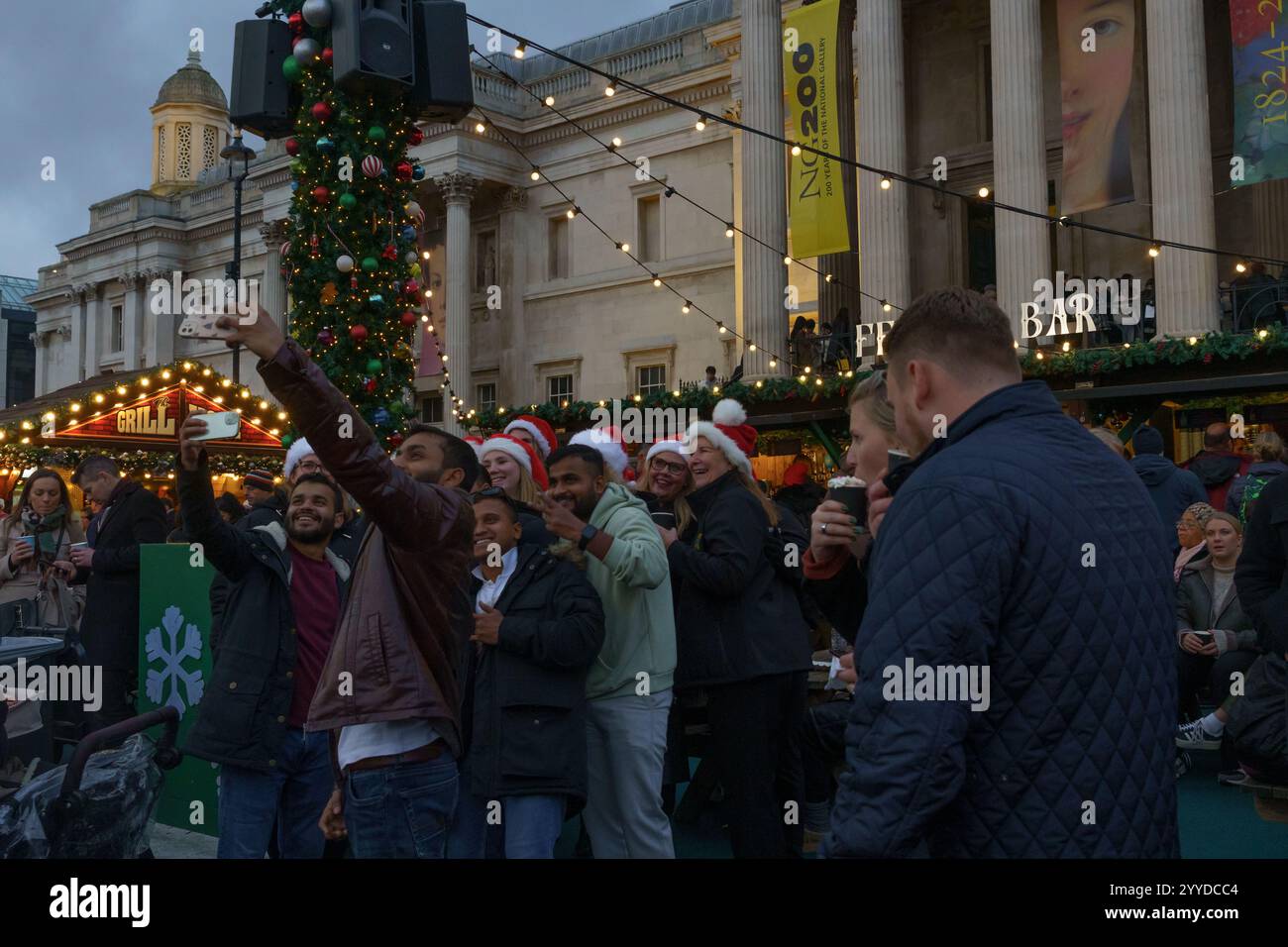 London UK Saturday December 2024 Londoners out on the last Saturday ...