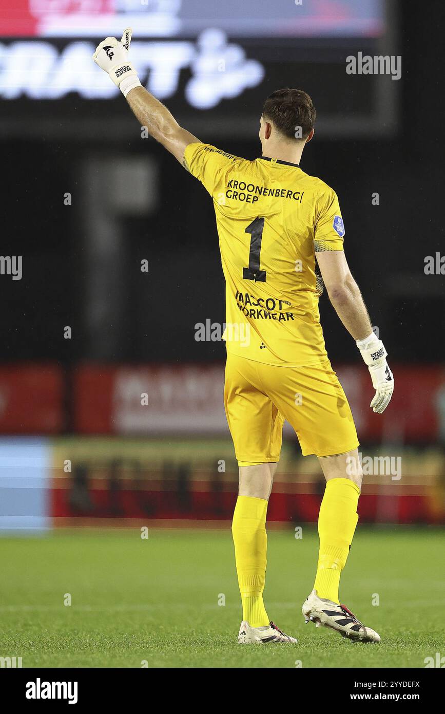 Almere, Netherlands. 21st Dec, 2024. ALMERE, 21-12-2024, Yanmar Stadium, season 2024/2025, Dutch ...