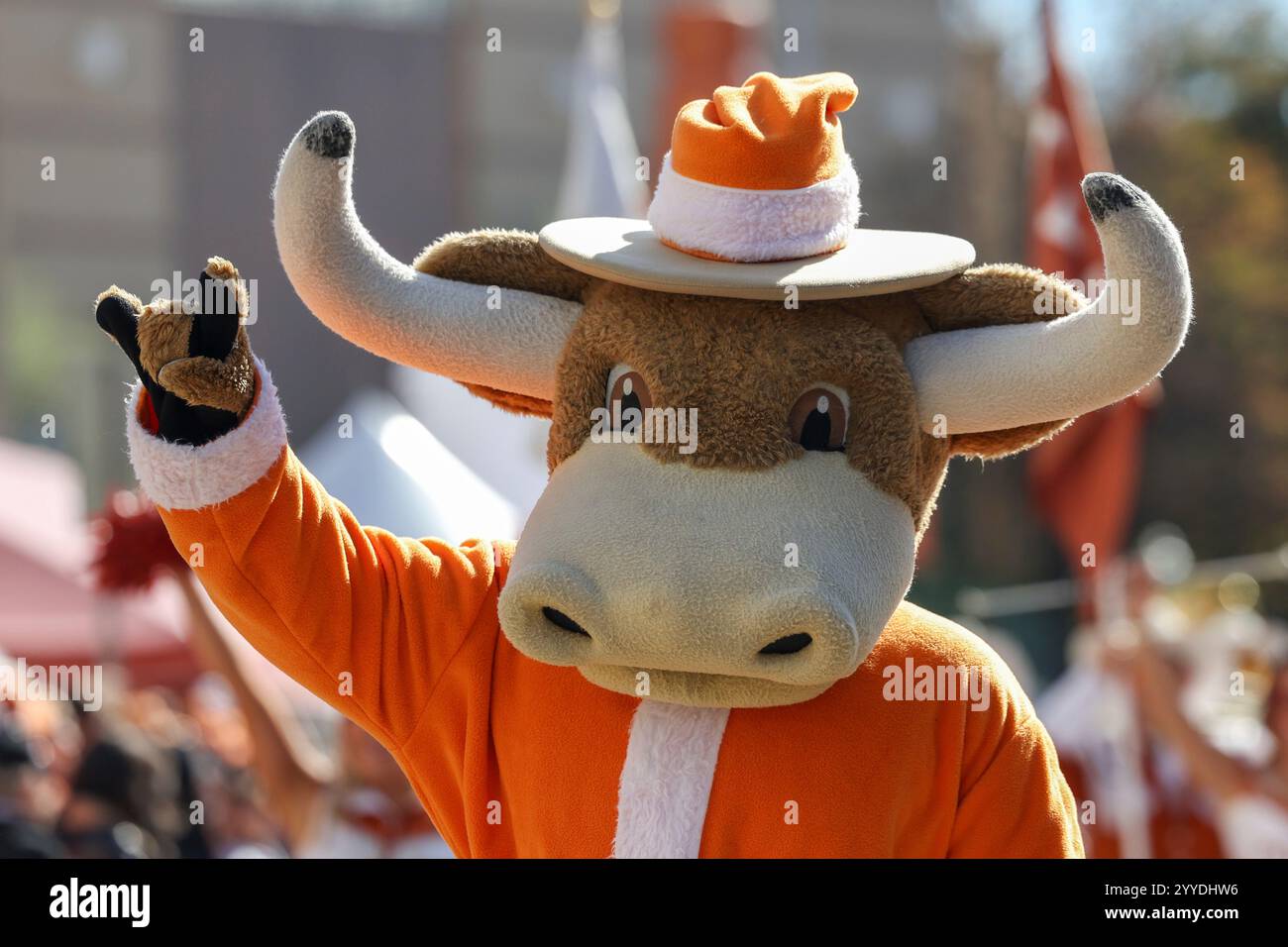 AUSTIN, TX - DECEMBER 21: Hook 'Em the mascot holds up the Hook 'Em ...