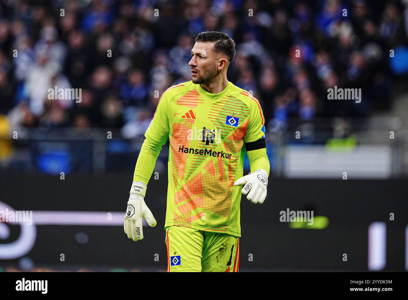 Hamburg, Deutschland. 21st Dec, 2024. Daniel Heuer Fernandes (Hamburger ...