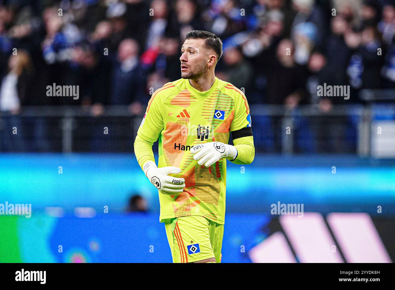 Hamburg, Deutschland. 21st Dec, 2024. Daniel Heuer Fernandes (Hamburger ...